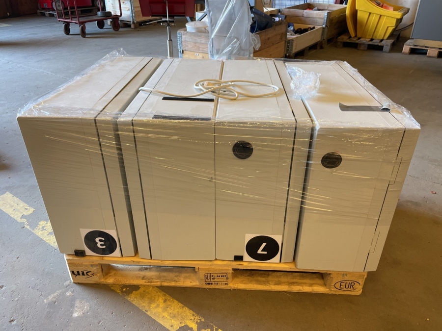 Klaravik Auktioner | Elskabe