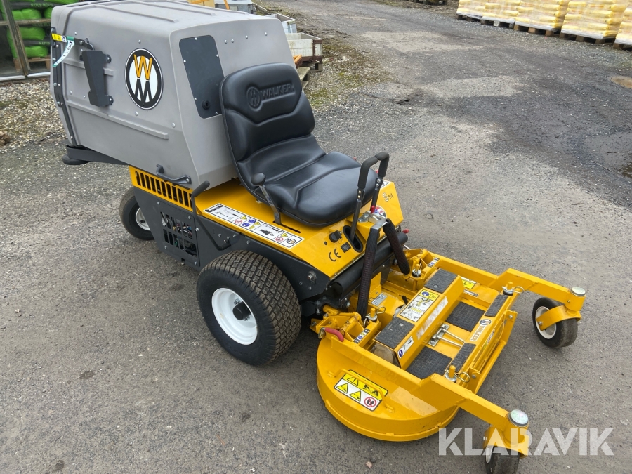 Græsslåmaskiner Walker S14, Middelfart, Klaravik auktioner