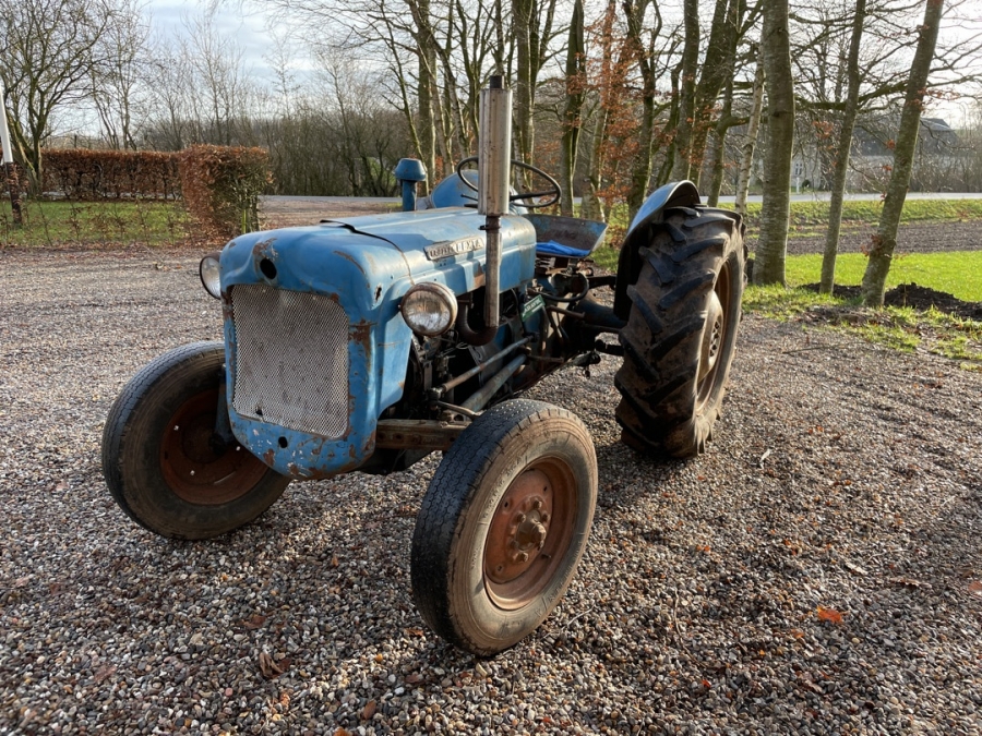 Klaravik Auktioner | Traktor