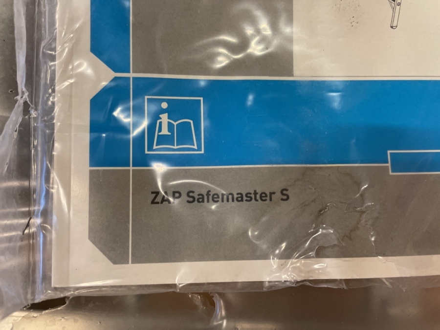 Klaravik Auktioner | Stige med platform