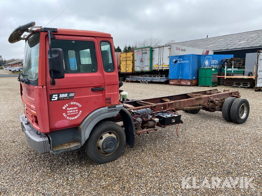 Lastbil Renault S180 midliner, Silkeborg, Klaravik auktioner