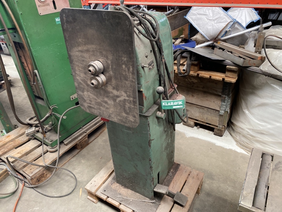 Klaravik | Auktioner for maskiner, værktøj og køretøjer