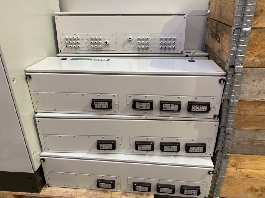 Klaravik Auktioner | Elskabe 7 stk