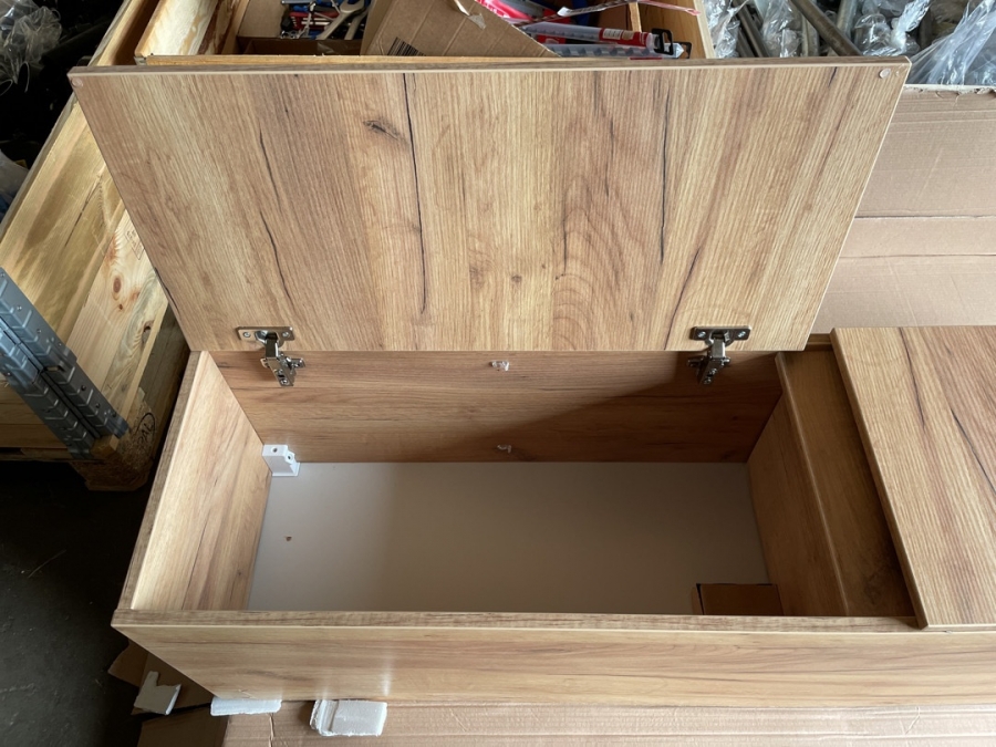 Klaravik Auktioner | Skab