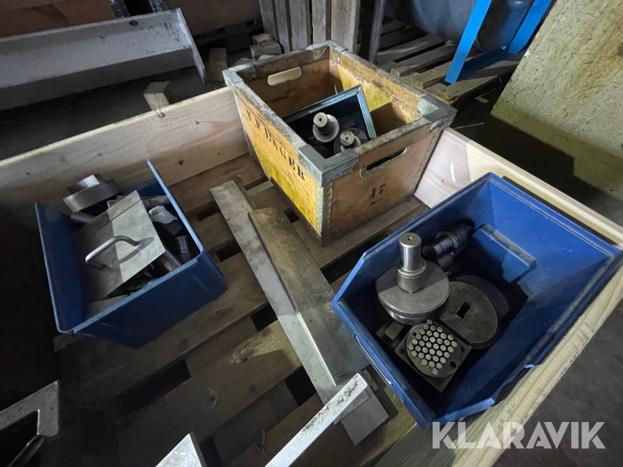 Standsemaskine Edel HM 25/760, Middelfart, Klaravik auktione