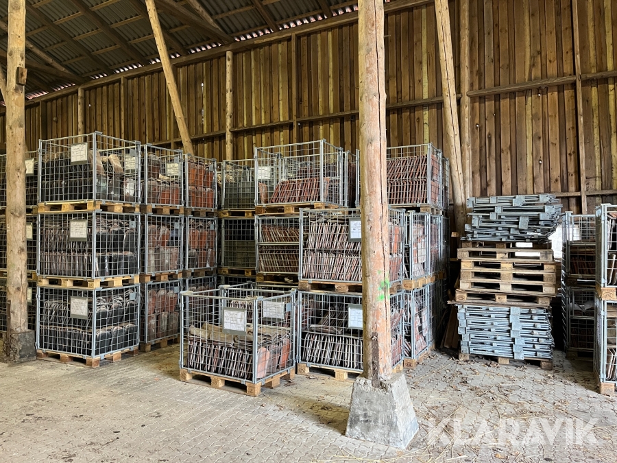 Pallebure stabelbare, Holbæk, Klaravik auktioner