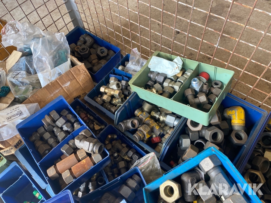Palle diverse fittings, Ikast-Brande, Klaravik auktioner