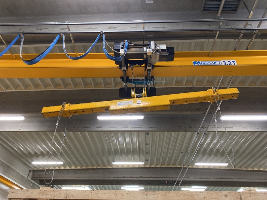 Traverskran med løbebane