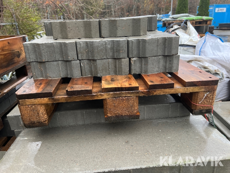 Betonfliser, Aarhus, Klaravik auktioner