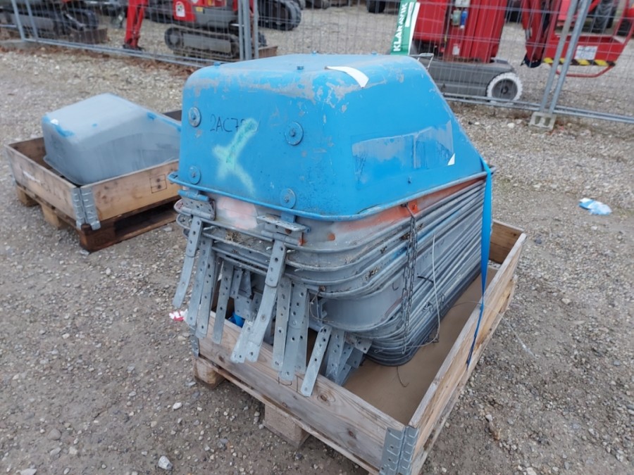 Klaravik Auktioner | Baljer til trillebøre