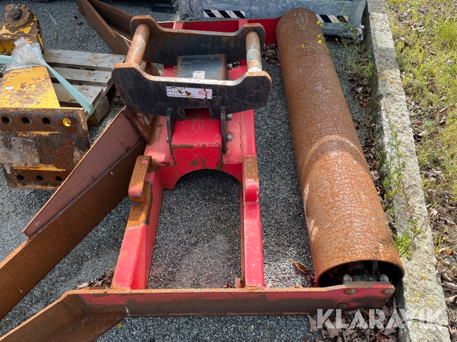 Afretterbjælke RF 180, Nyborg, Klaravik auktioner