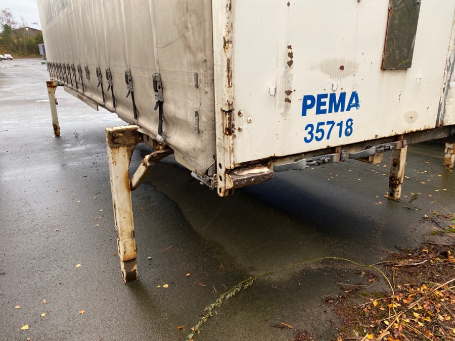 Pressenings container lastbil