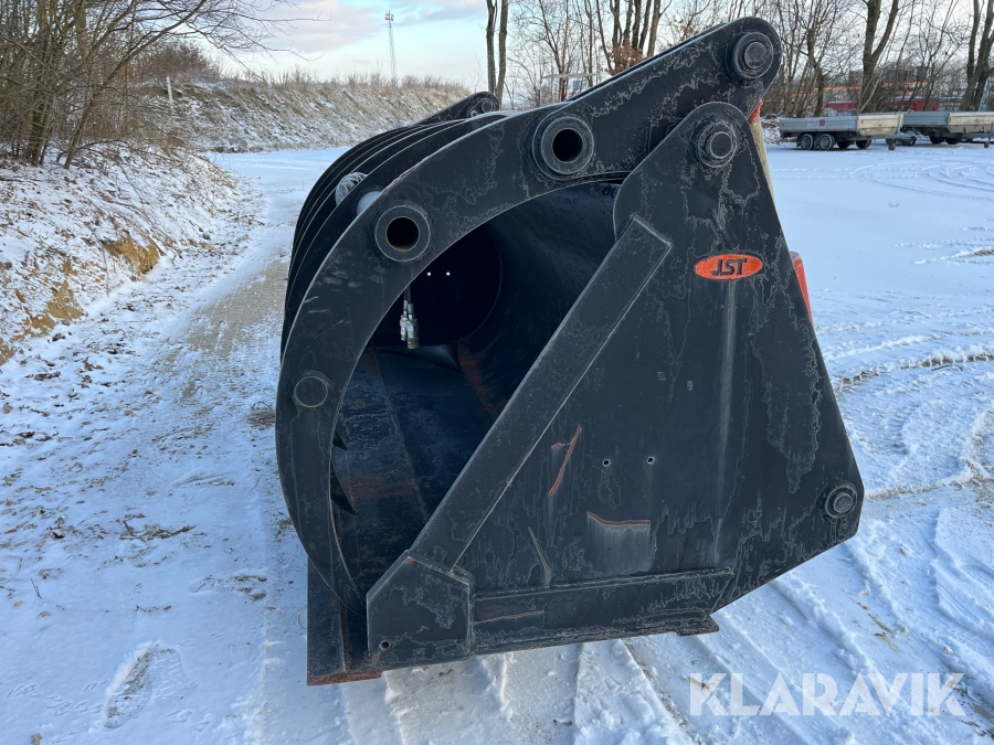 Overfaldsskovl JST Volvo Fæste, Holstebro, Klaravik auktione