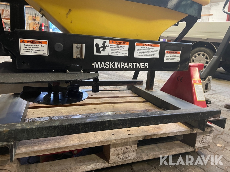 Saltspreder SnowEx Sp 1575, Vejle, Klaravik auktioner