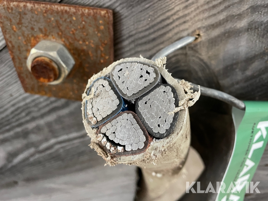 Installationskabel 4x240, Odense, Klaravik auktioner